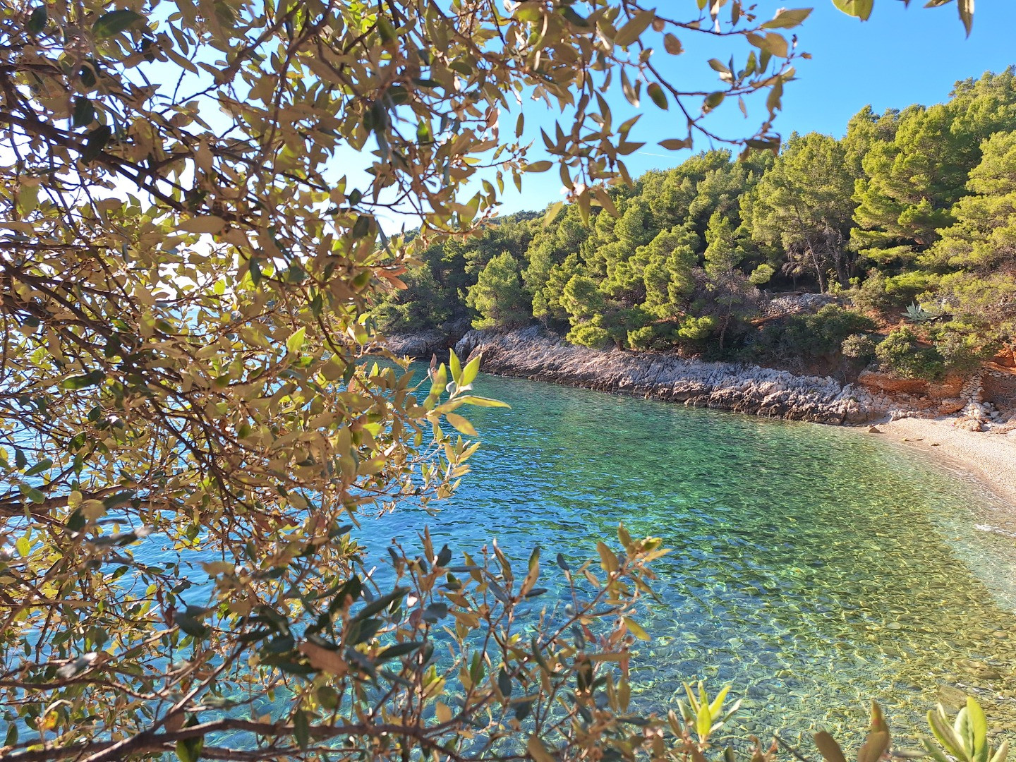 Seaside House Sonja - Robinson type accommodation on Hvar island in ...