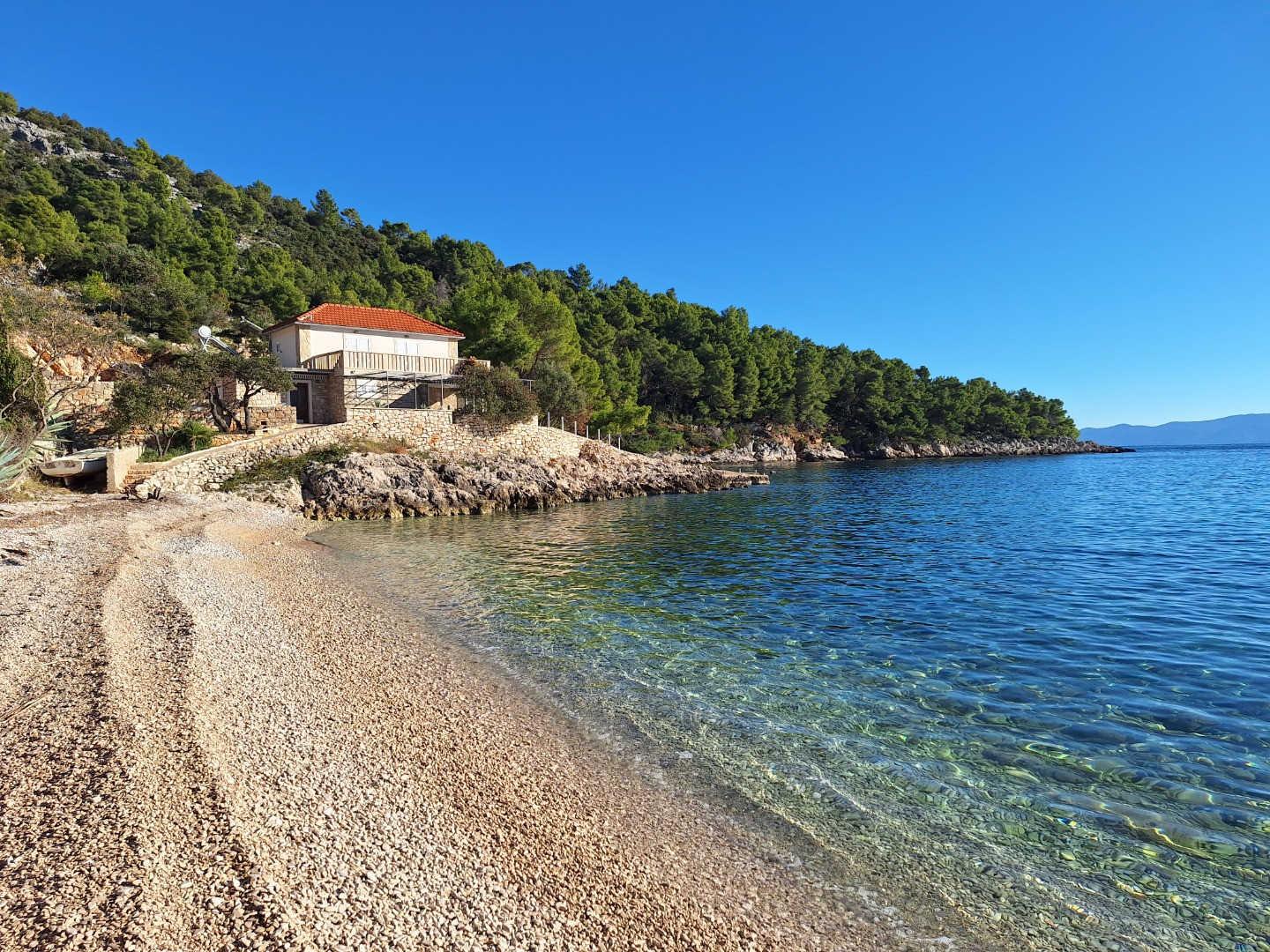 Seaside House Sonja - Robinson type accommodation on Hvar island in ...